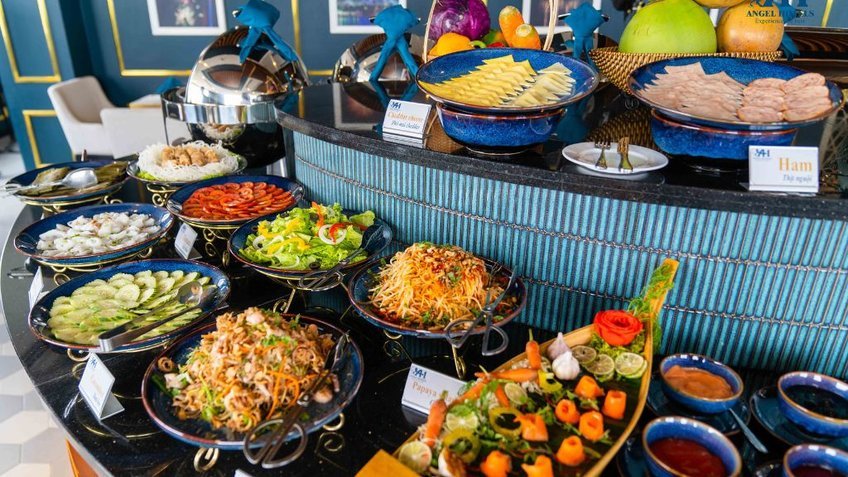 Đặt Angel Hotels Beach DaNang Bãi biển Mỹ Khê giá tốt nhất - BestPrice